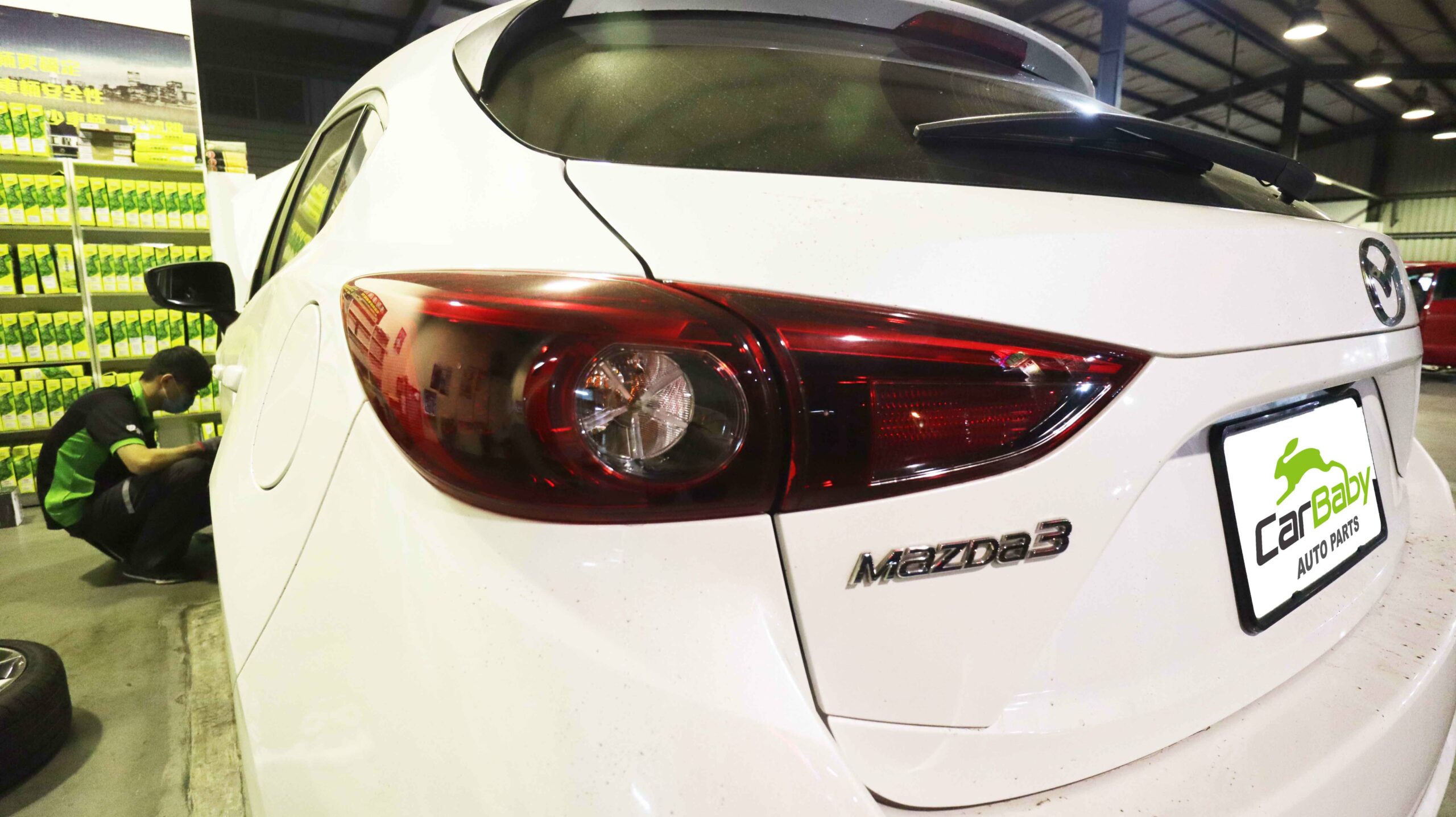 馬自達MAZDA 3 安裝英國AP RACING 9540四活塞卡鉗+355mm碟盤+來令片+GOODYEAR煞車油＋金屬油管